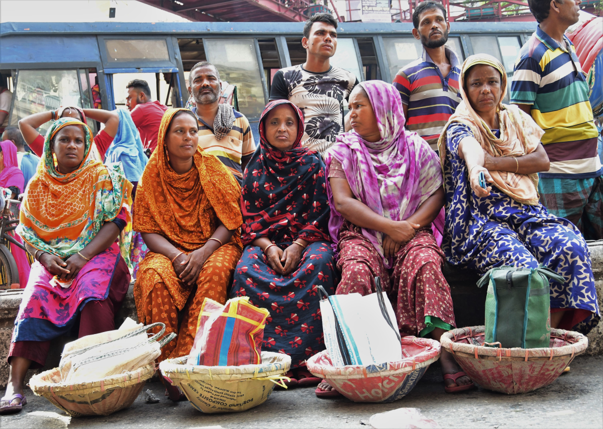 Rising inflation traps Bangladesh climate migrants | Context by TRF
