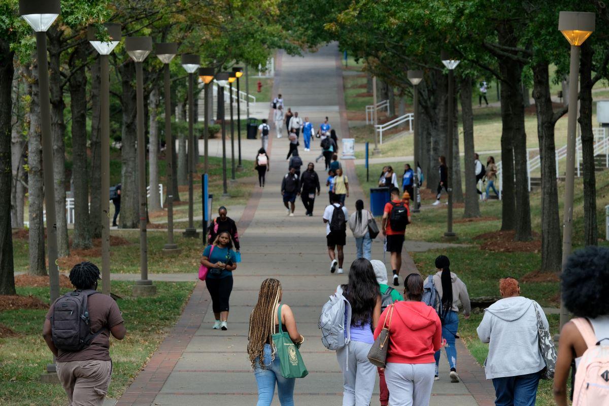 US teachers demand relief from classroom extreme heat | Context by TRF